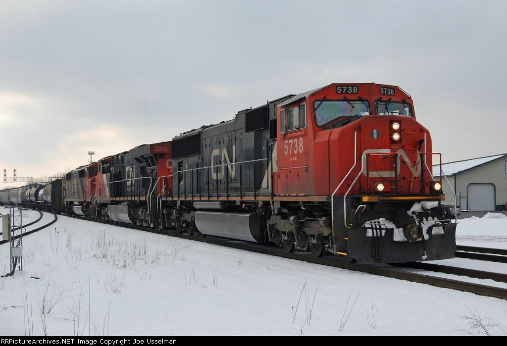 CN 5738